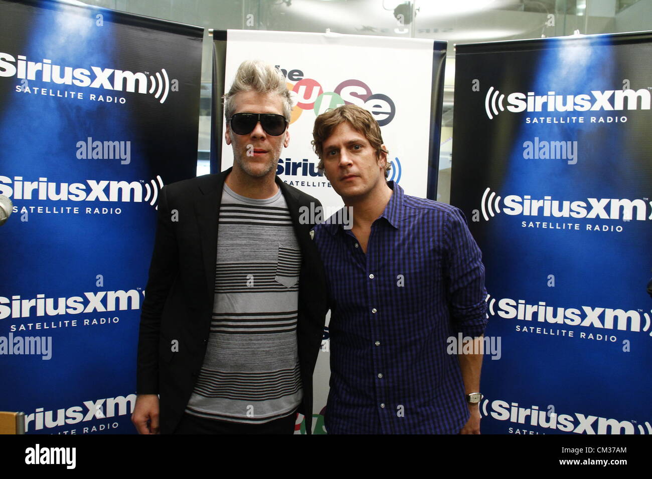 Matchbox 20 kyle cook hi-res stock photography and images - Alamy