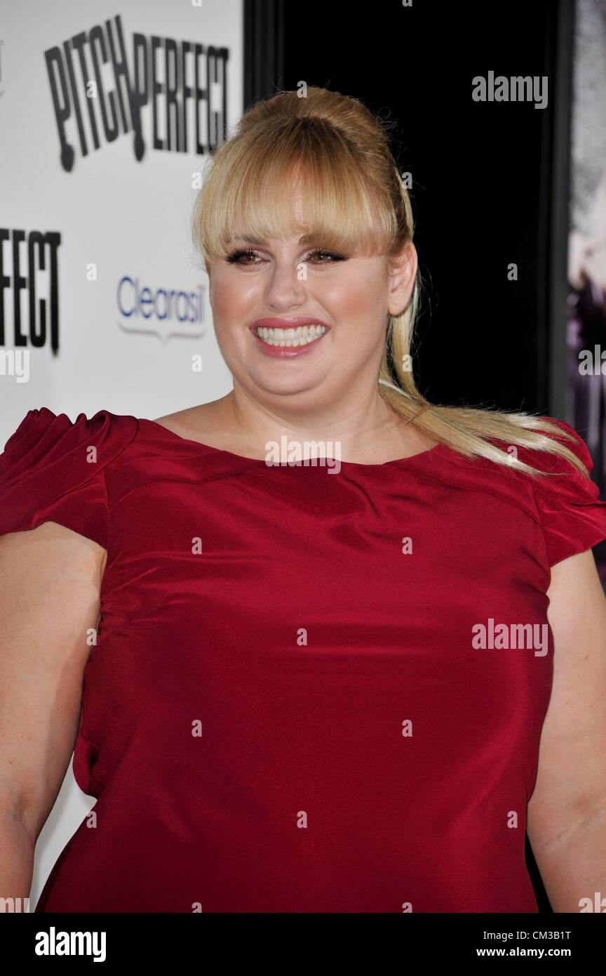Rebel wilson pitch perfect hi-res stock photography and images - Alamy