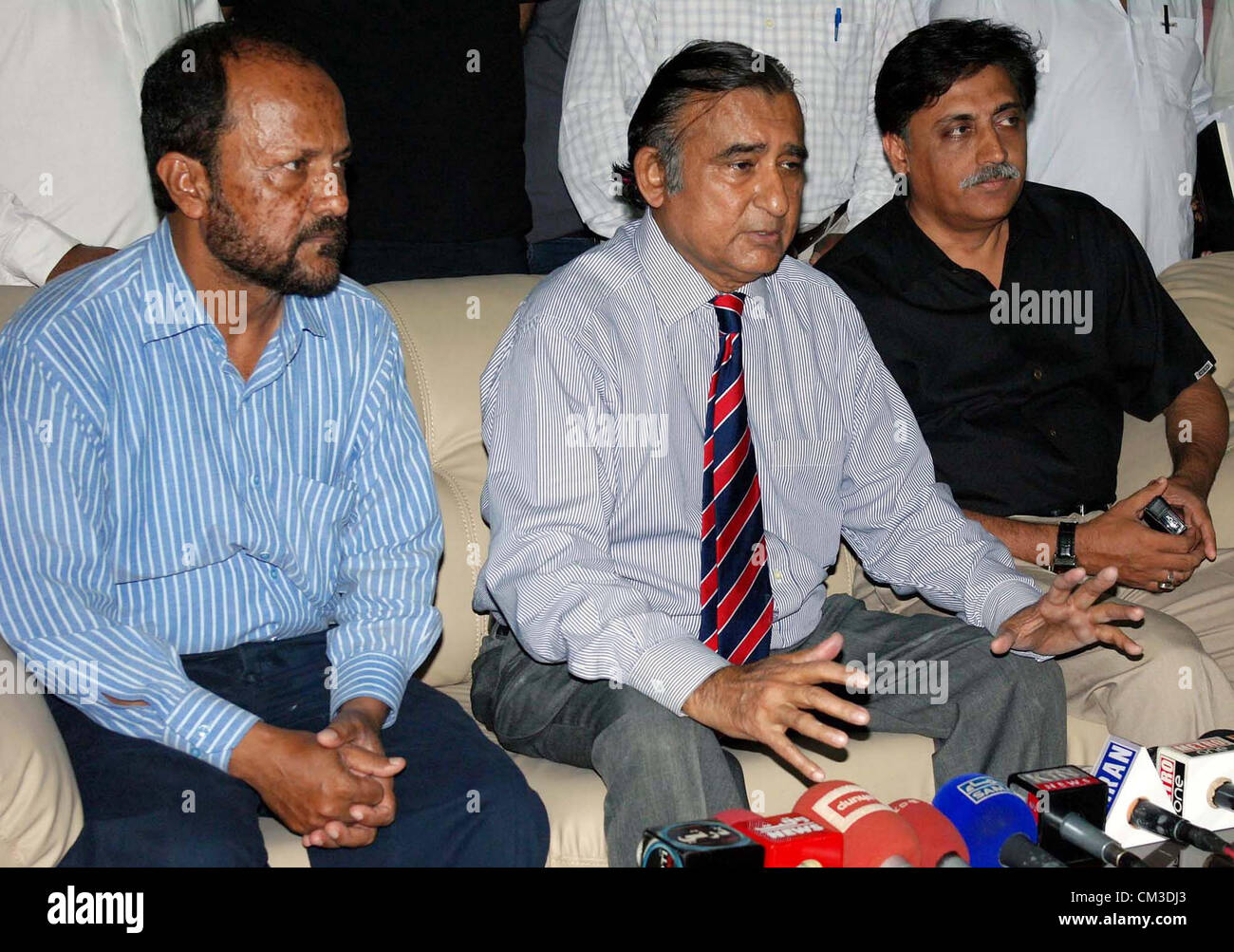 Provincial Sports Minister Dr.Muhammad Ali Shah addresses to media ...