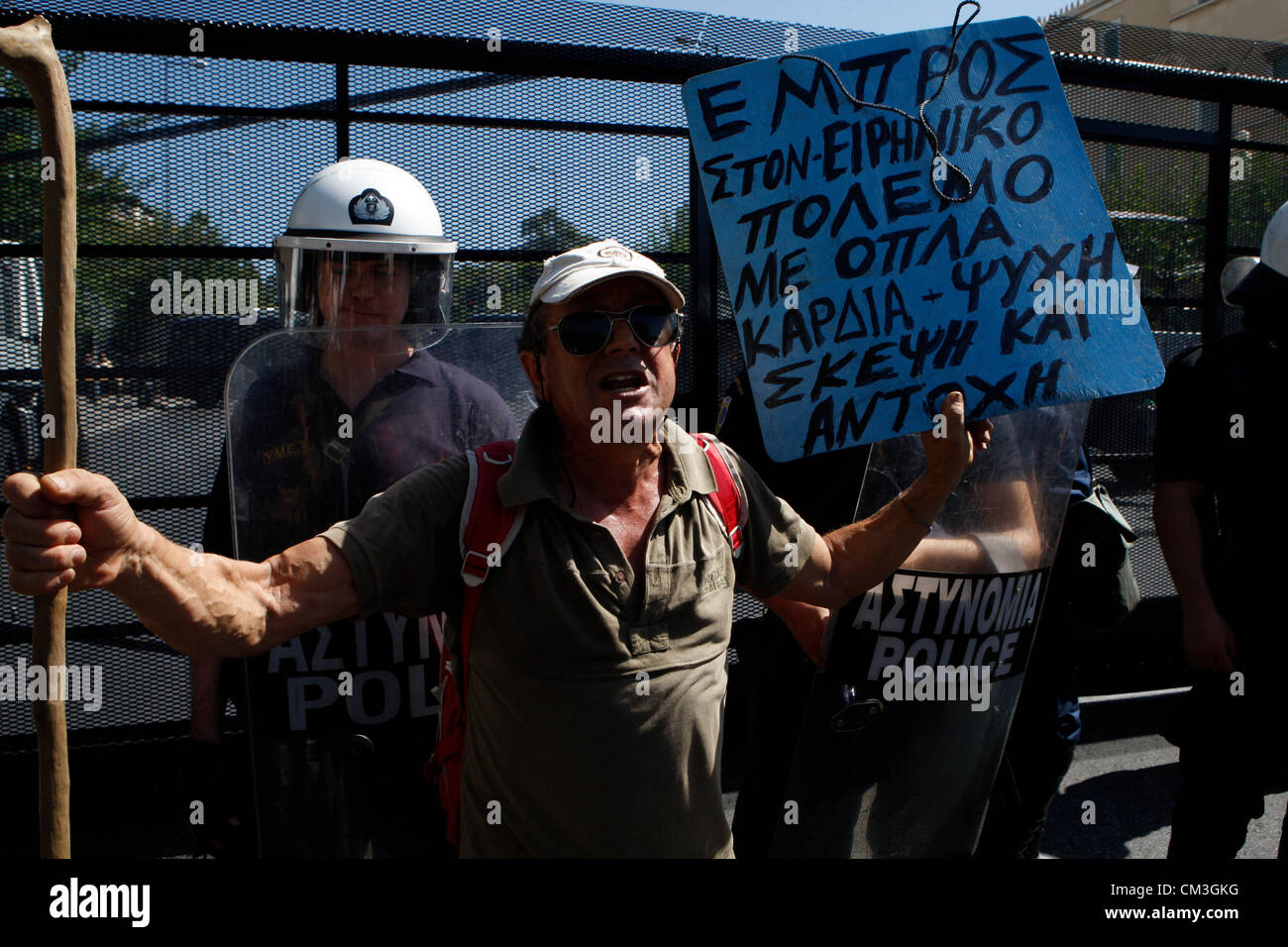 26/09/2012 Athens Greece. Greek workers walked off the job Wednesday ...