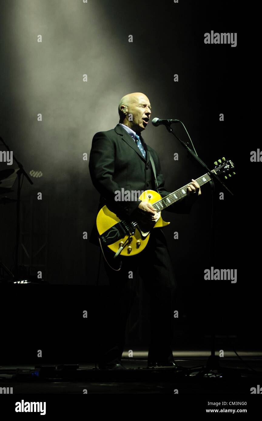 Ultravox 2012 hi-res stock photography and images - Alamy