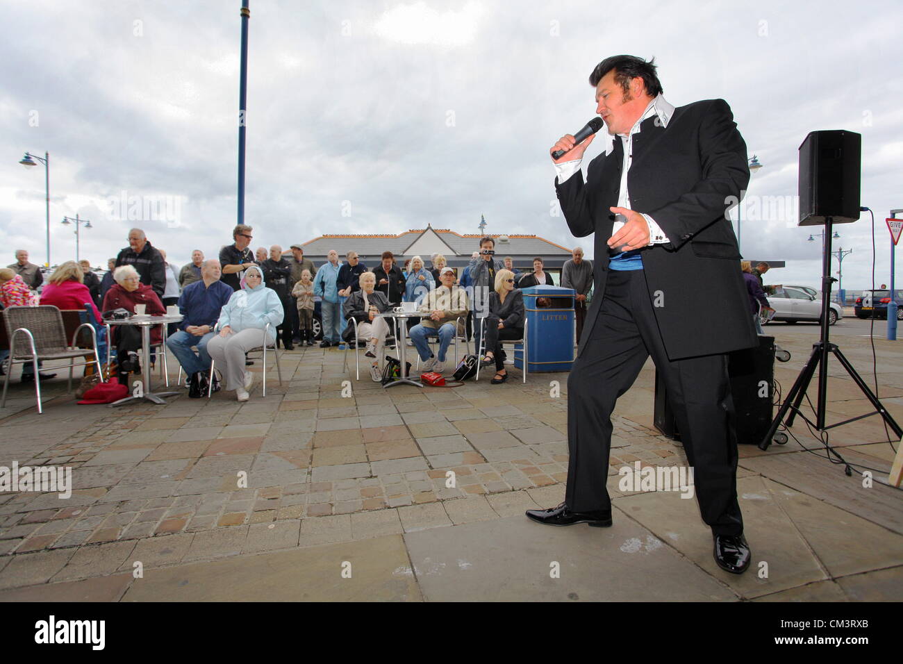 Friday 28 September 2012 Pictured: "Rockin' Dave" from Barry performs ...