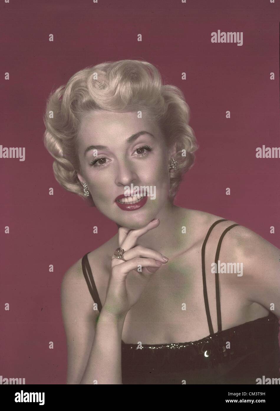 ELENA VERDUGO 1953.(Credit Image: © Theda And Emerson Hall/Globe Photos ...