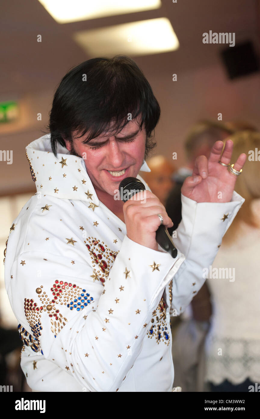 Robert a nash hi-res stock photography and images - Alamy