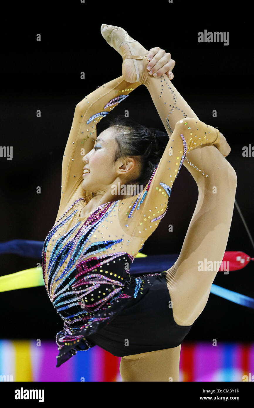 Misato Kuwamura (JPN), September 28, 2012 - Rhythmic Gymnastics : AEON ...