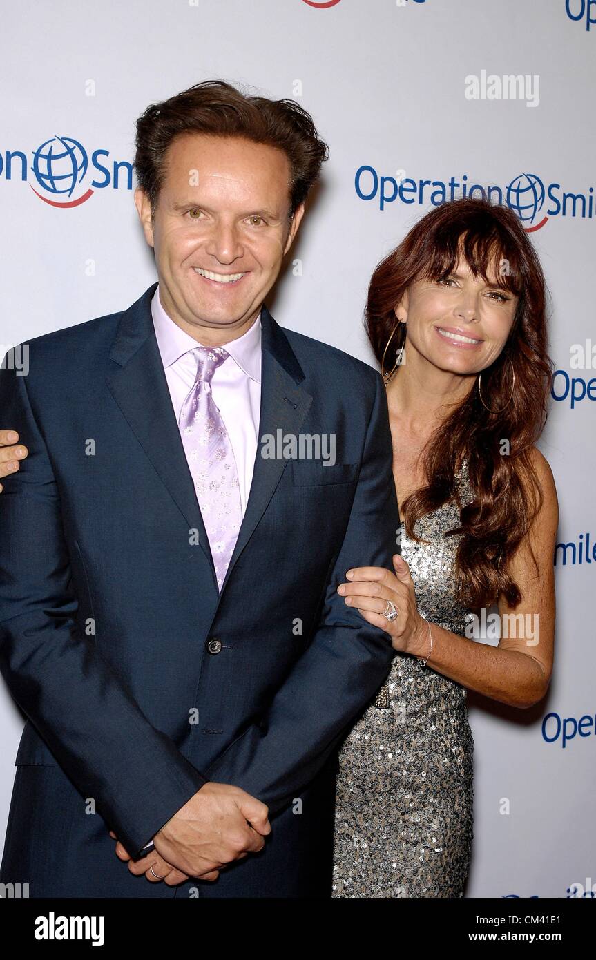 Mark Burnett, Roma Downey at arrivals for Operation Smile 30th ...