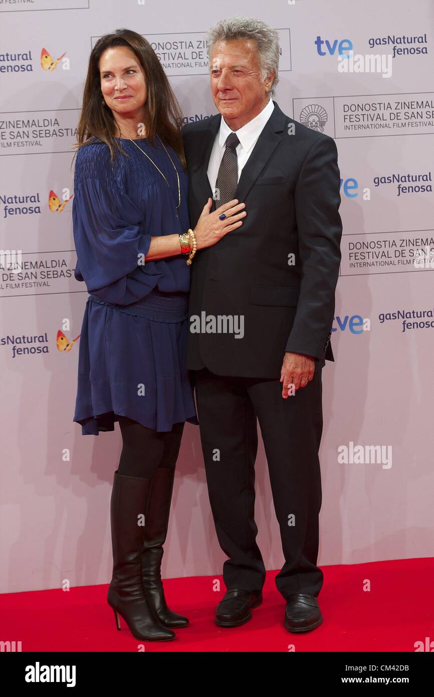 Dustin Hoffman Wife Anne