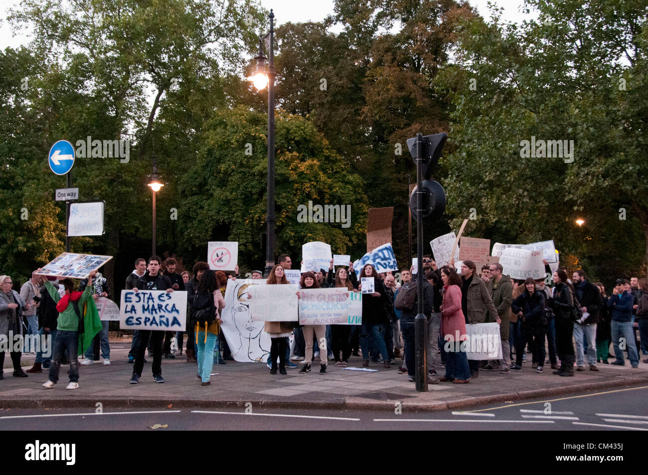 Spanish embassy with the flags of spain the european union hi-res stock ...