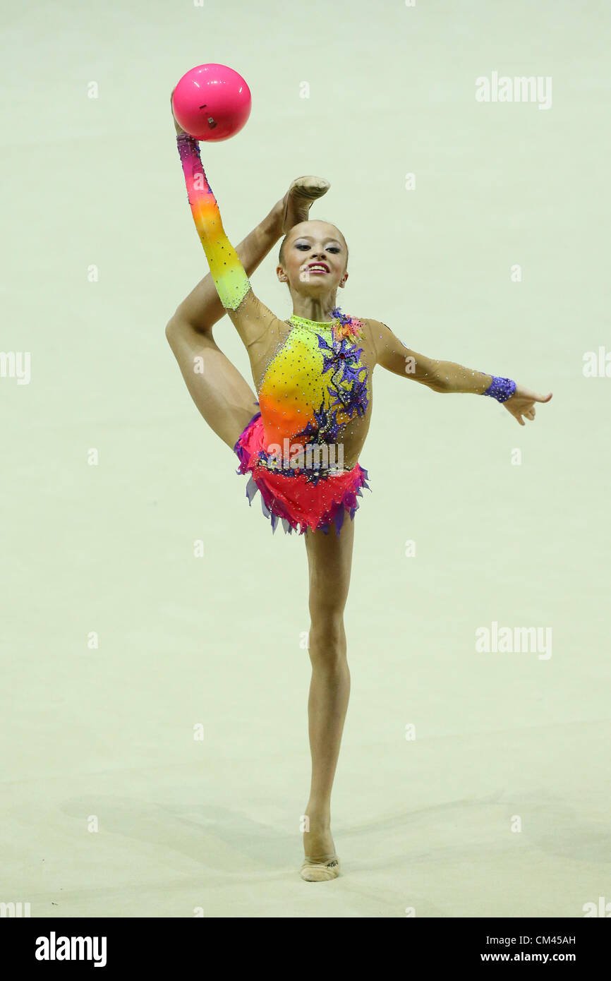 Yulia Bravikova (RUS), SEPTEMBER 29, 2012 - Rhythmic Gymnastics : AEON ...