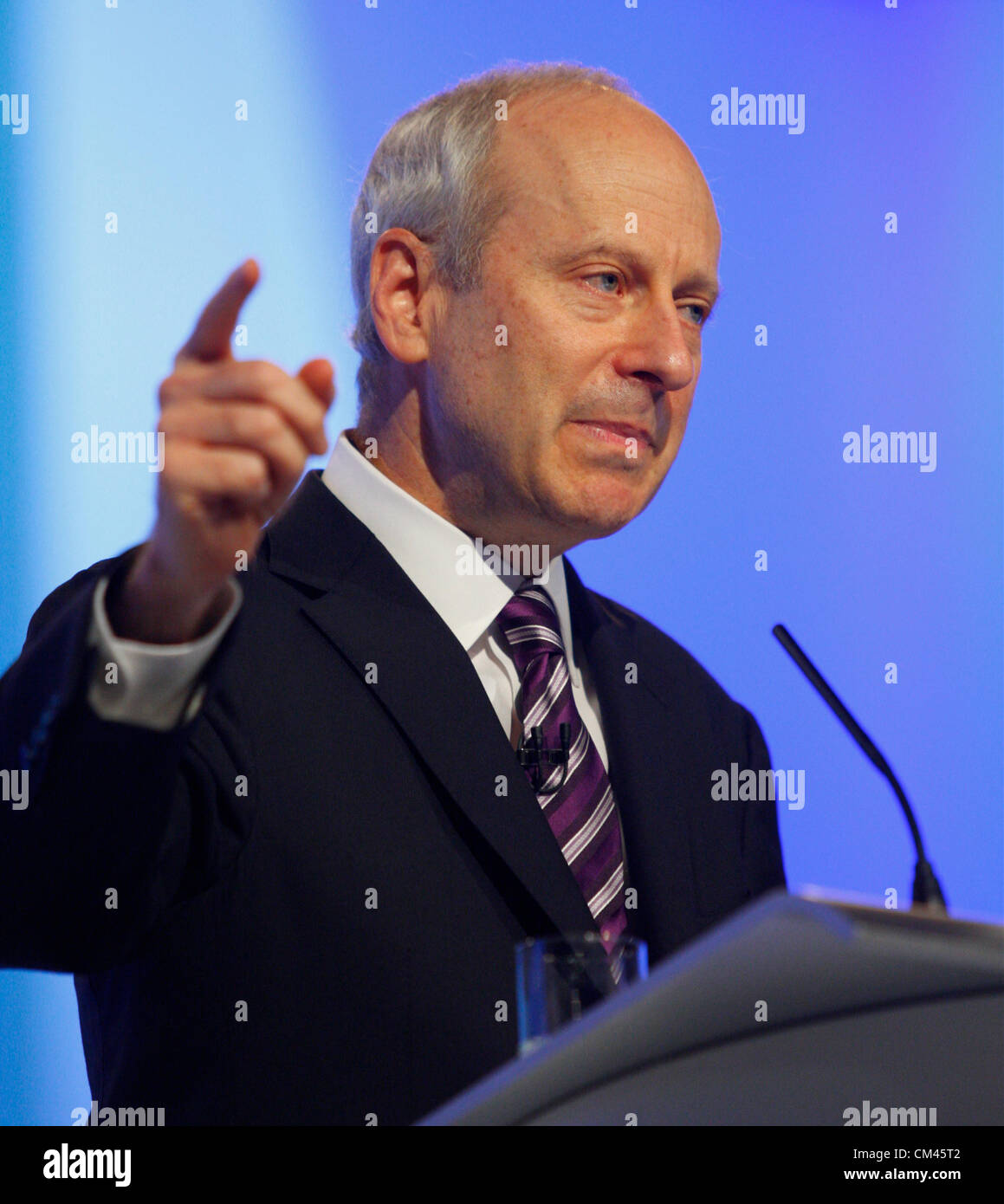 MICHAEL SANDEL POLITICAL PHILOSOPHER HARVAR 30 September 2012 ...