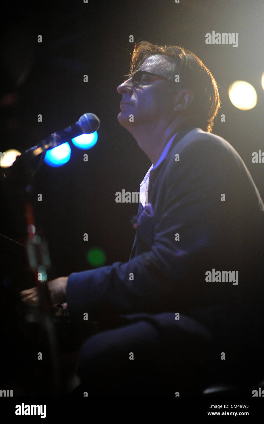 Andy Garcia Band High Resolution Stock Photography and Images - Alamy