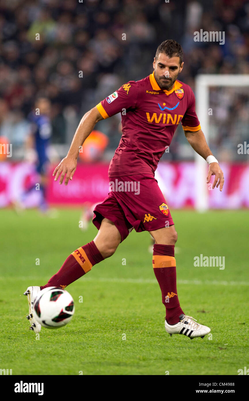Simone perrotta roma hi-res stock photography and images - Alamy