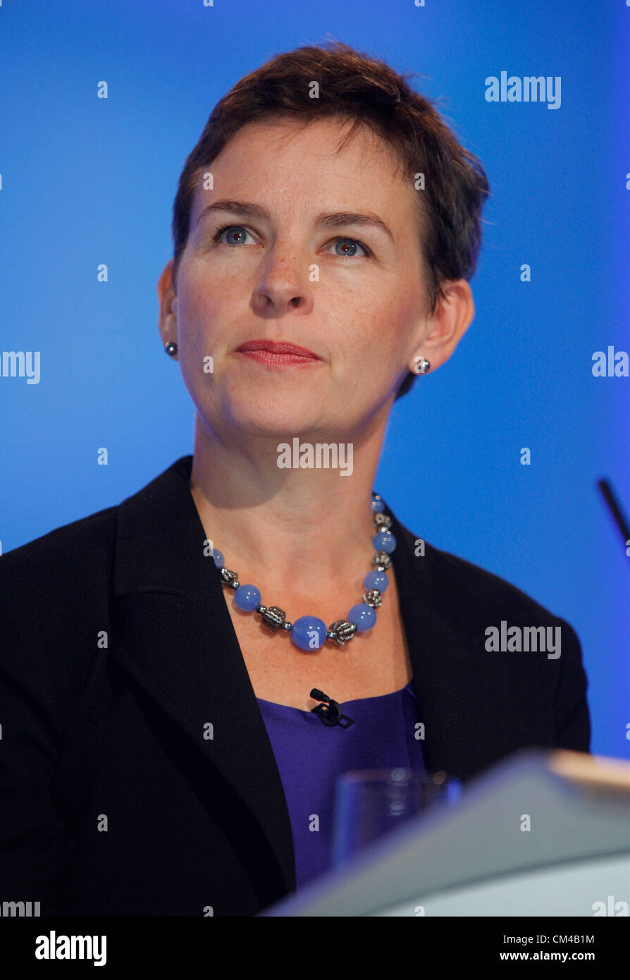Mary creagh hi-res stock photography and images - Alamy