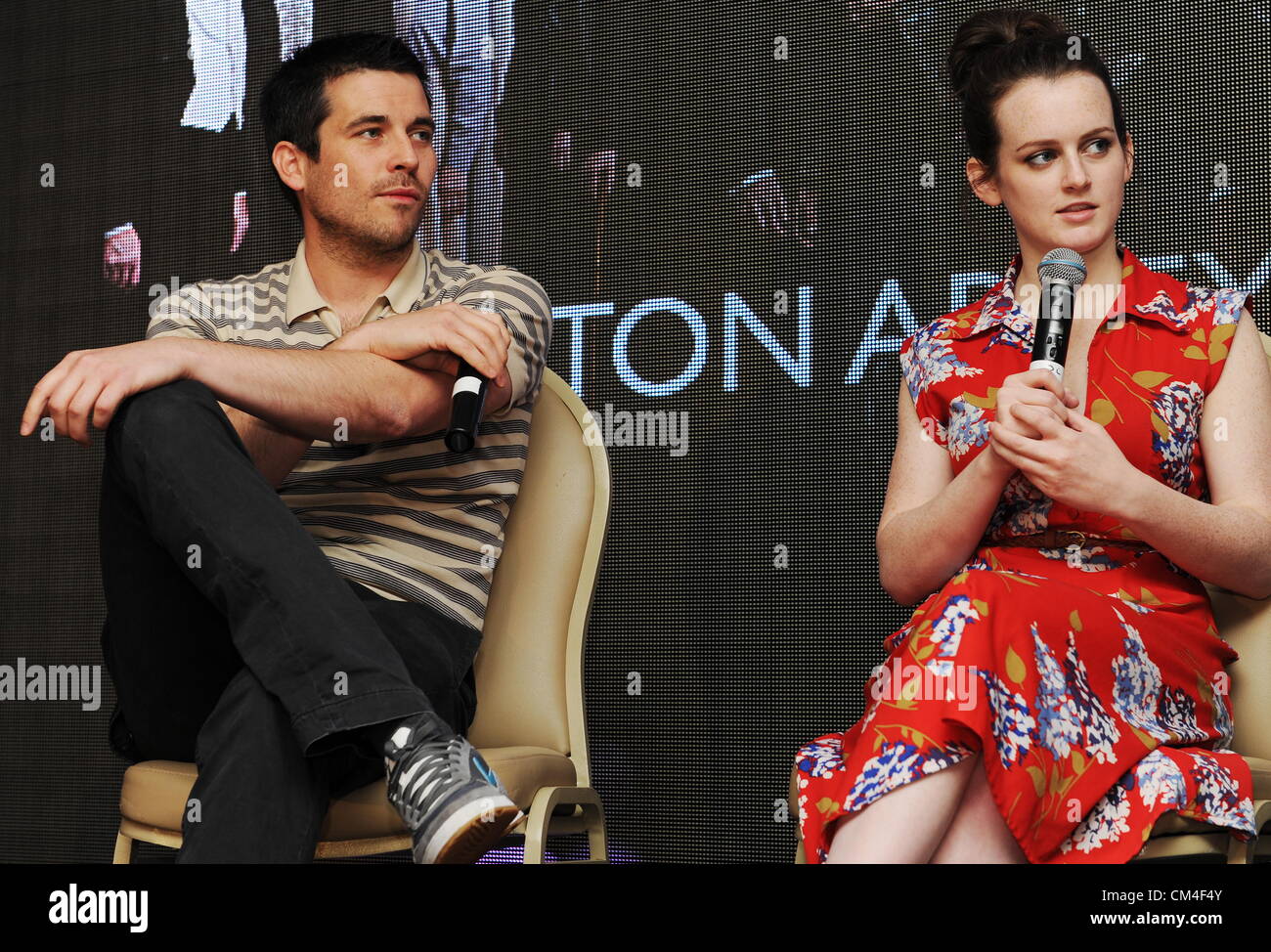 Rob James Collier Shameless