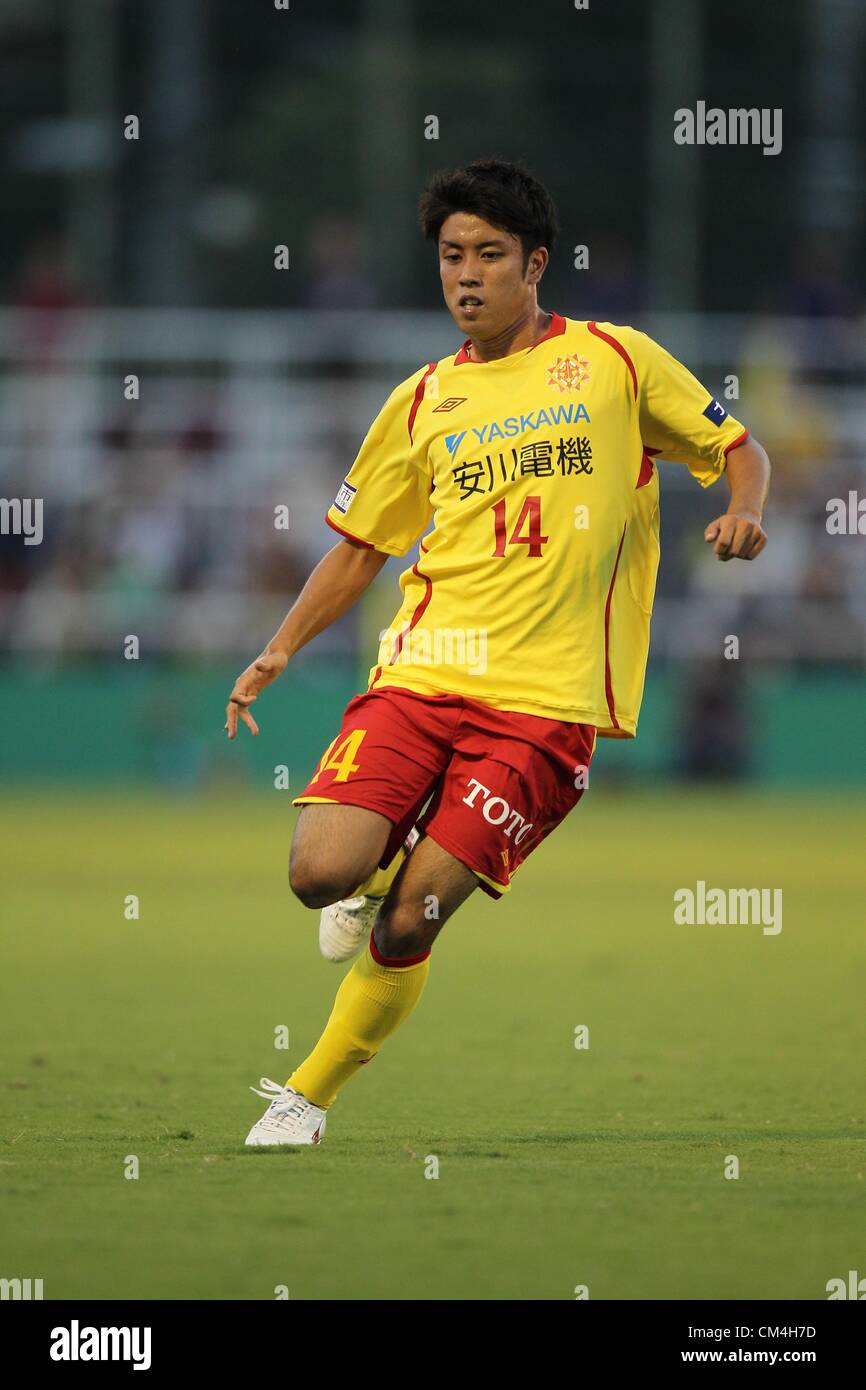 Ryo Takeuchi (Giravanz), AUGUST 26, 2012 - Football / Soccer : 2012 J.League Division 2 match ...