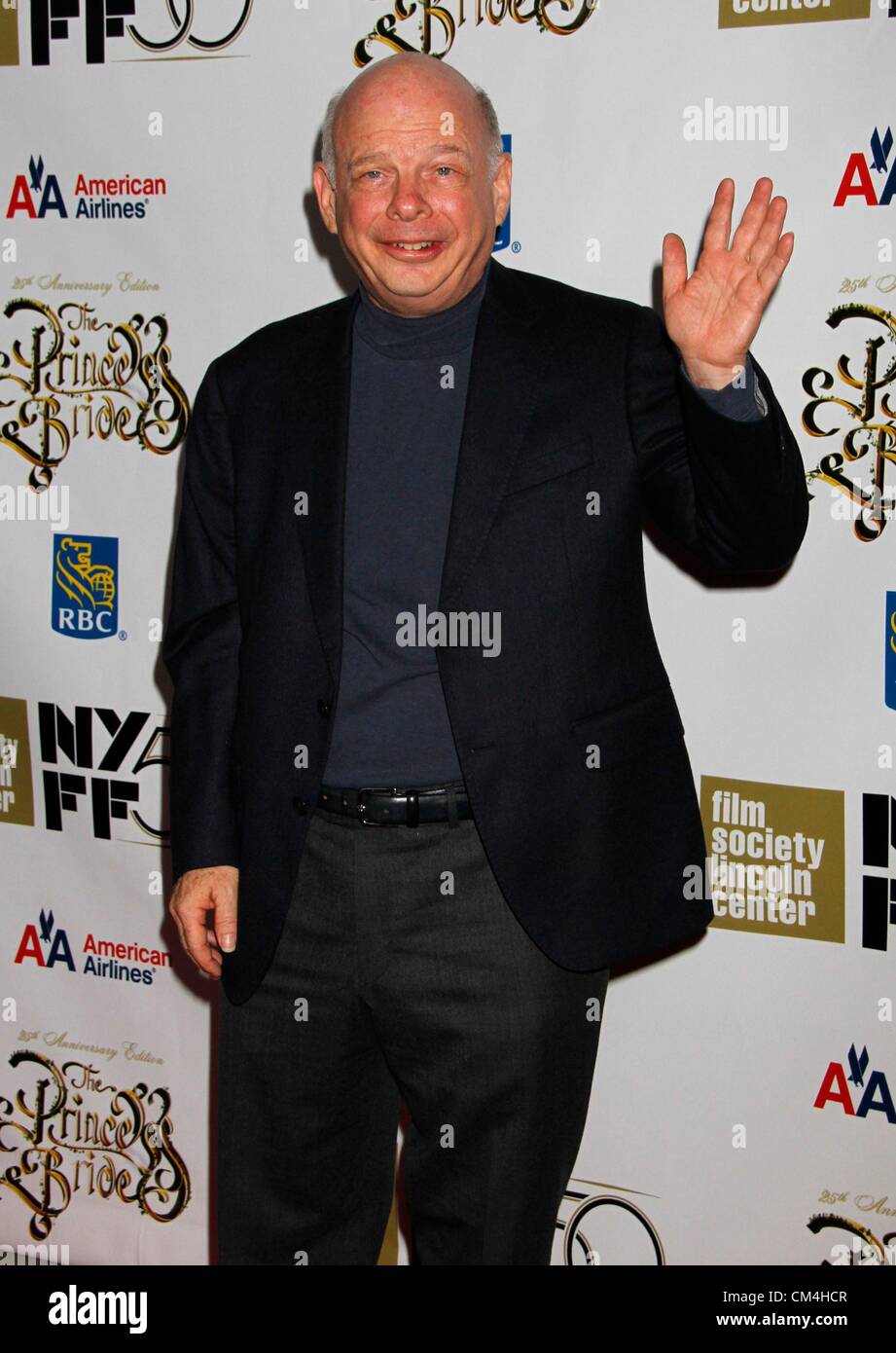 Wallace shawn princess bride hi-res stock photography and images - Alamy