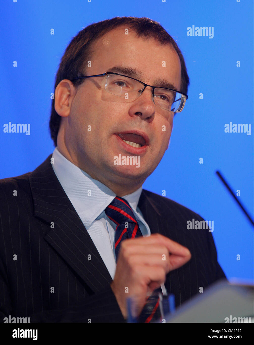 Mp gareth thomas hi-res stock photography and images - Alamy