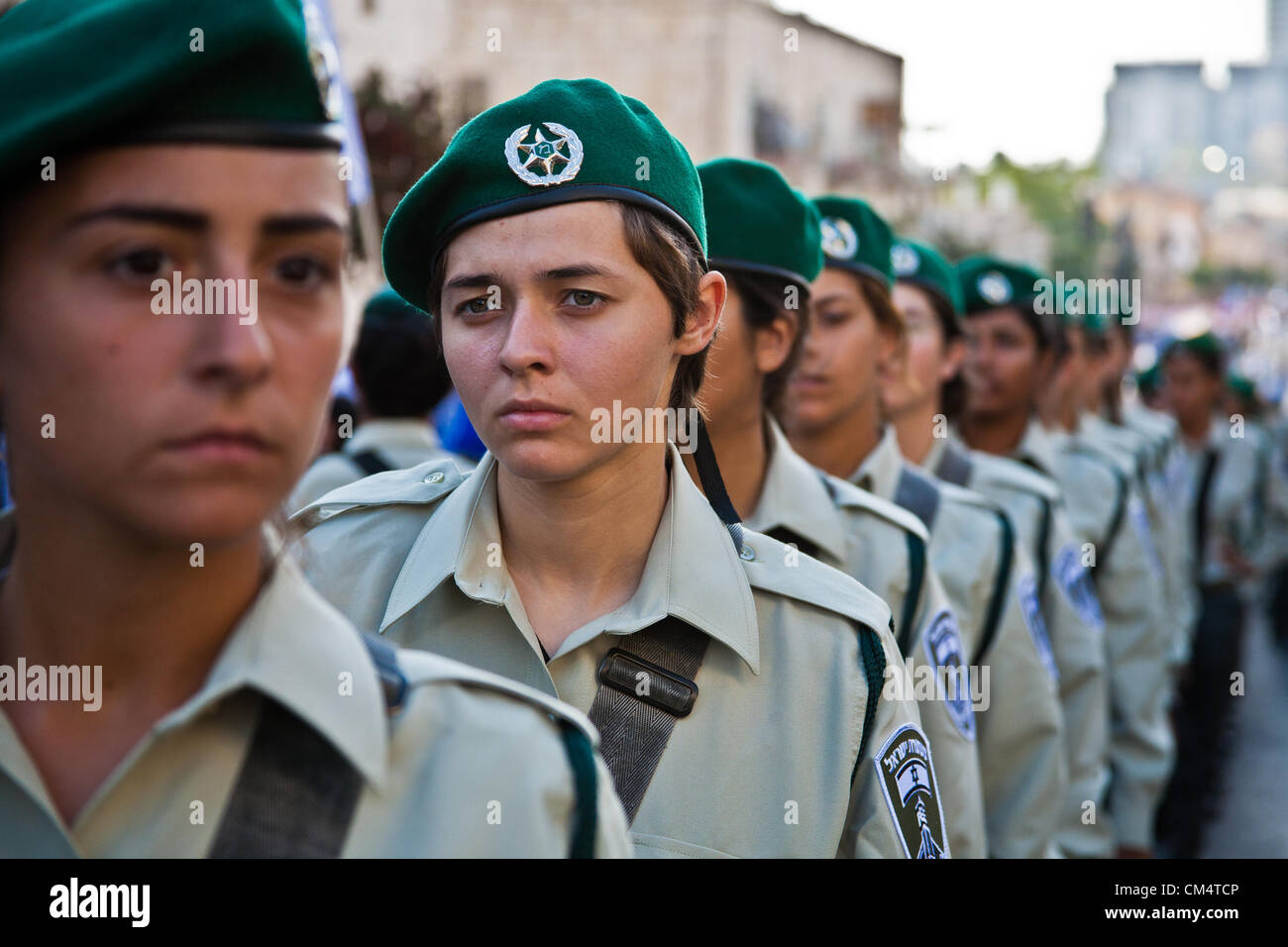 Israeli border policewoman hi-res stock photography and images - Alamy