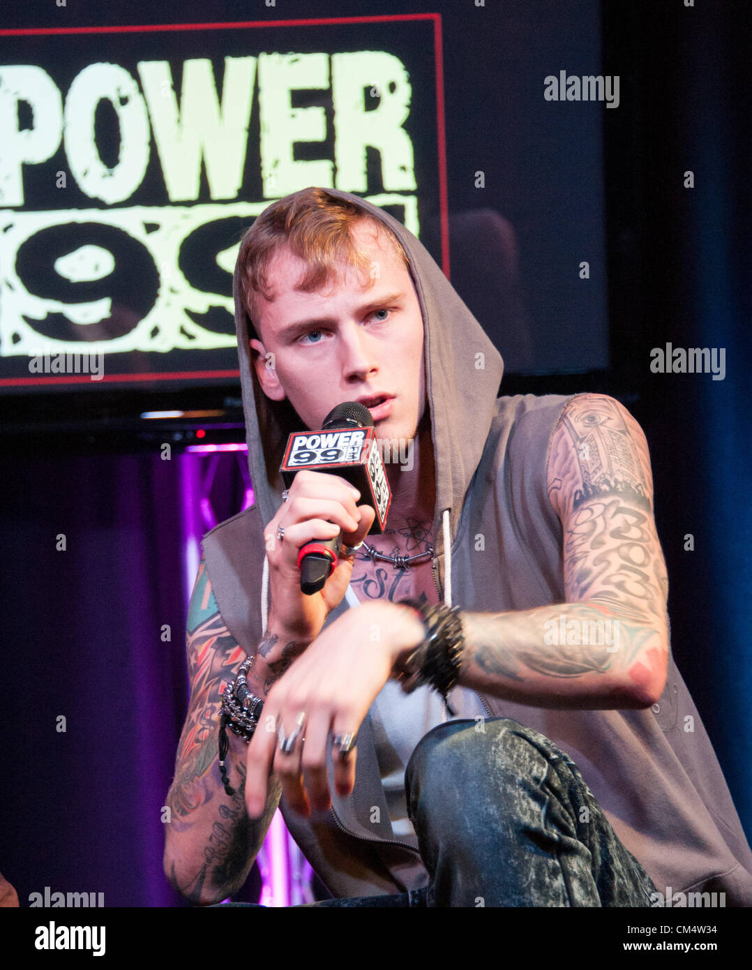 Oct. 4, 2012 - Philadelphia, Pennsylvania, U.S - Rapper MGK, (Machine ...
