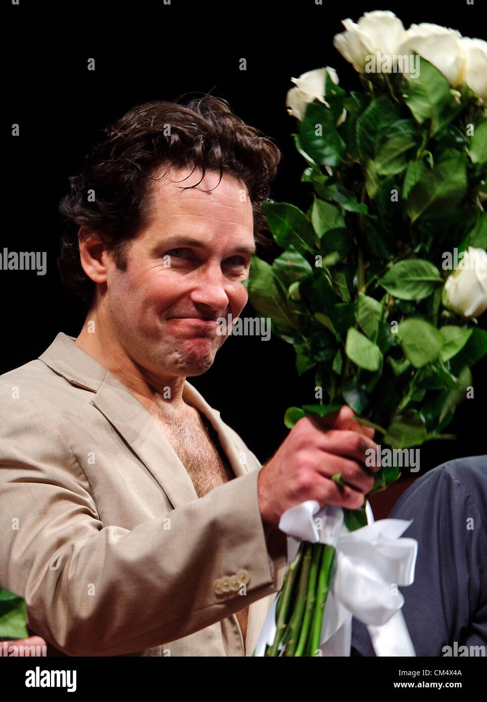 Paul Rudd on stage for GRACE Opening Night Curtain Call, Cort Theatre ...