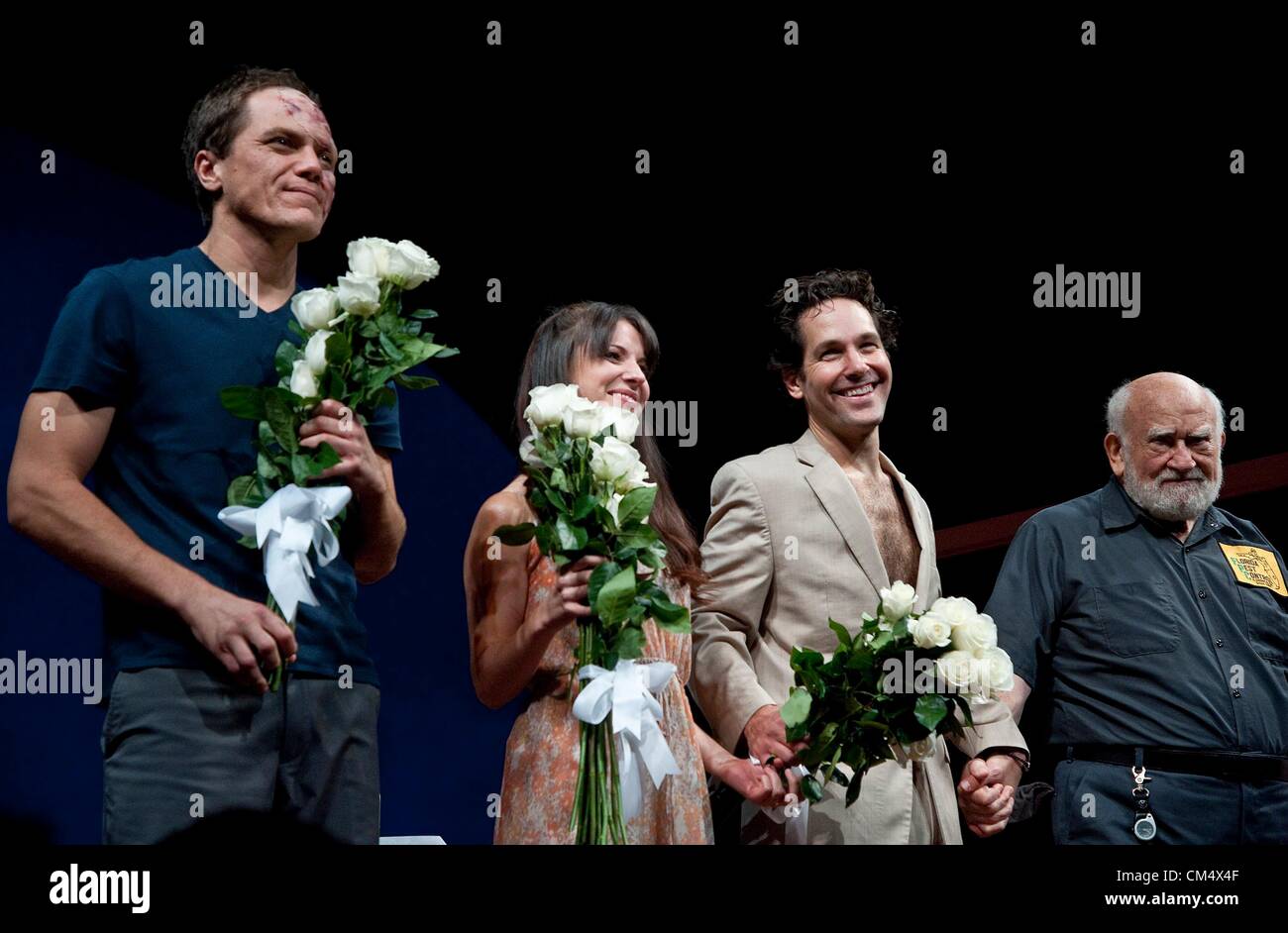 Paul Rudd on stage for GRACE Opening Night Curtain Call, Cort Theatre ...