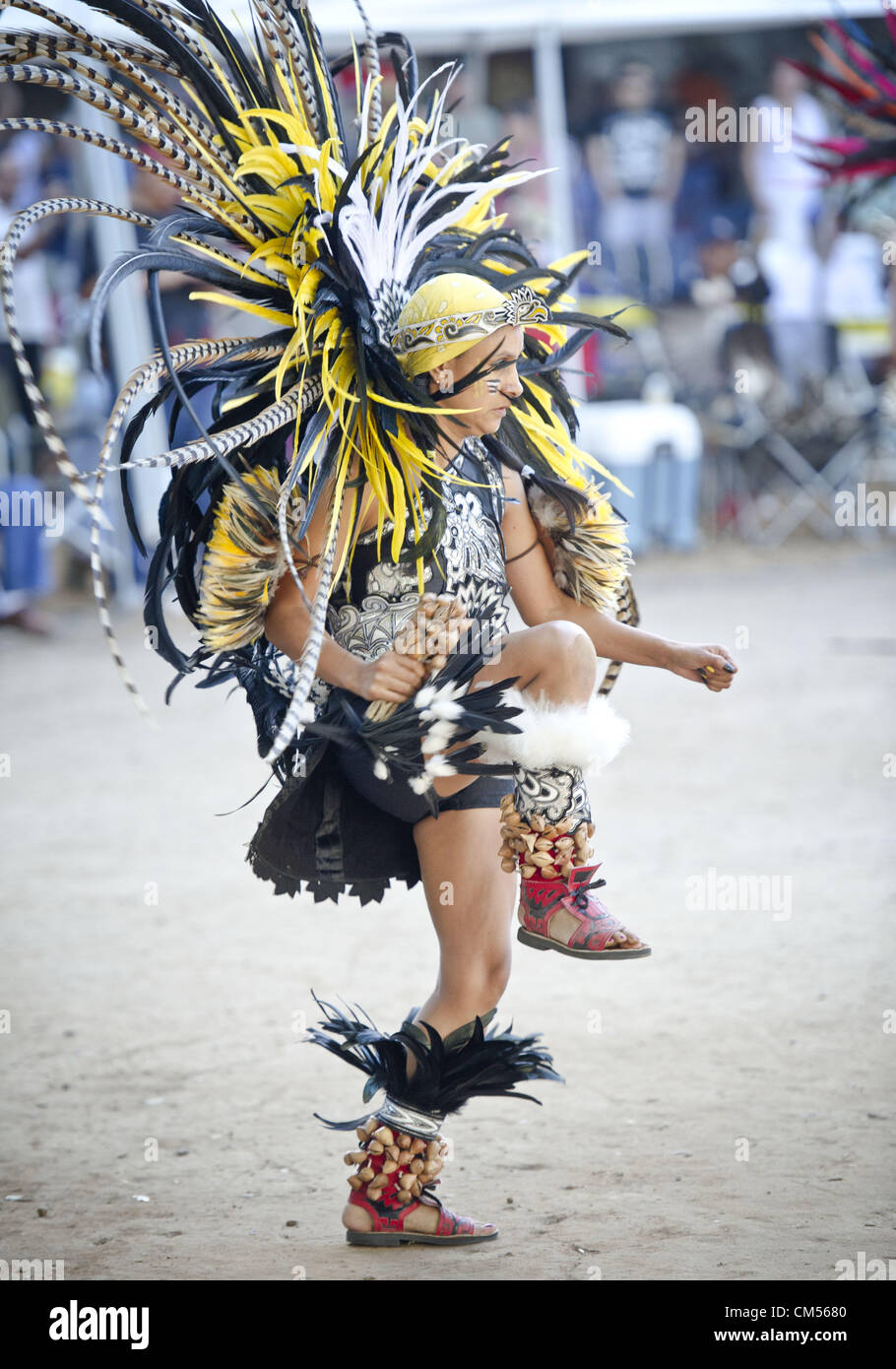 Chumash native american indians hi-res stock photography and images - Alamy