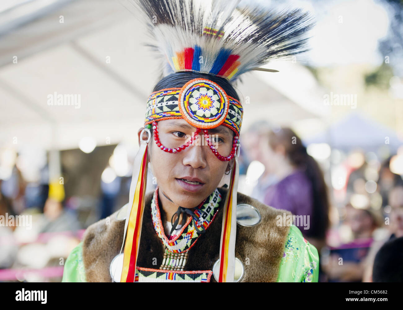 Chumash hi-res stock photography and images - Alamy