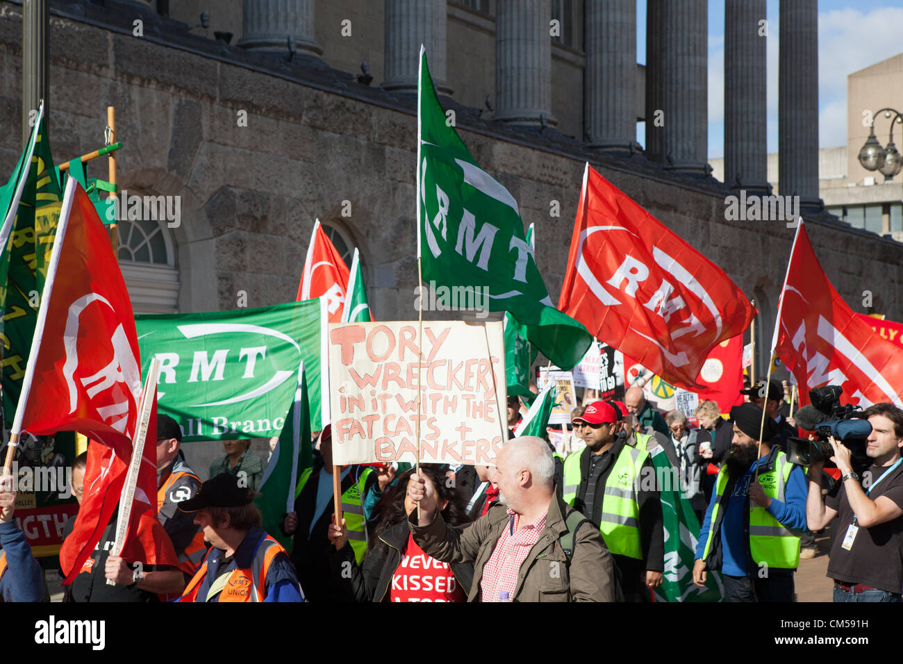 Crowds in Victoria Square getting ready to march in the TUC Rally Stock ...
