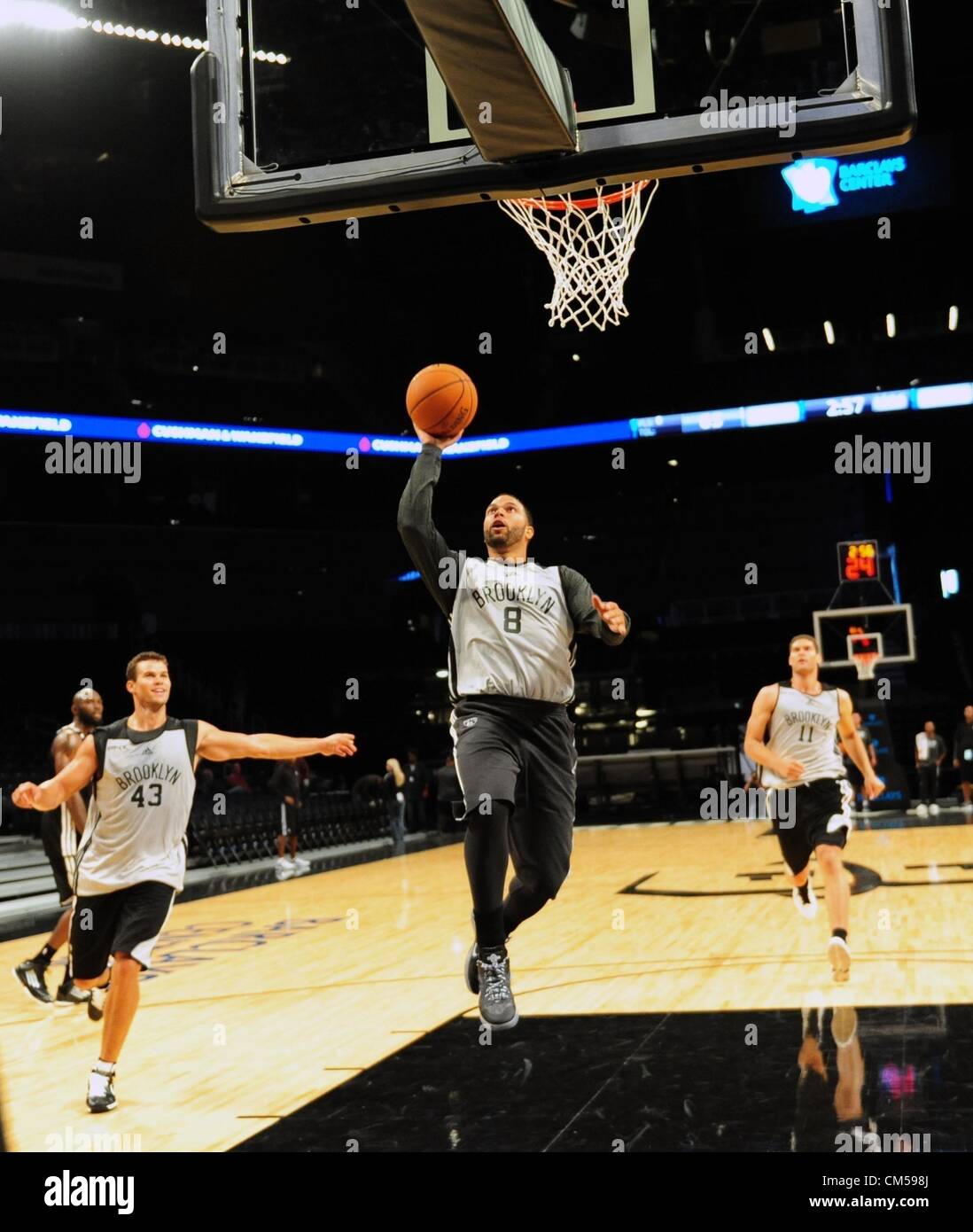 Oct. 7, 2012 - Brooklyn, New York, U.S. - KRIS HUMPHRIES and BROOK ...