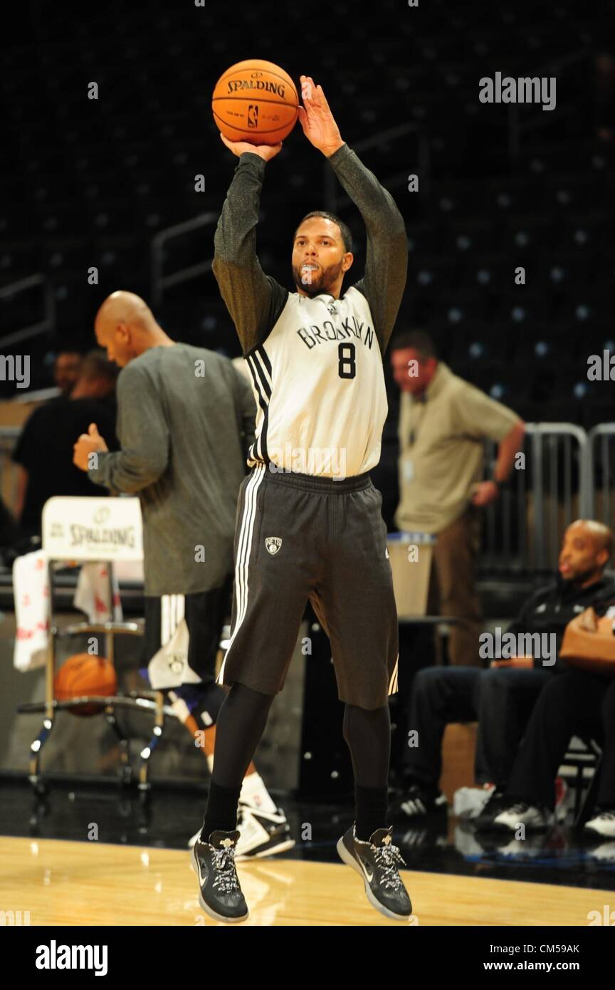 Oct. 7, 2012 - Brooklyn, New York, U.S. - DERON WILLIAMS shoots the ...
