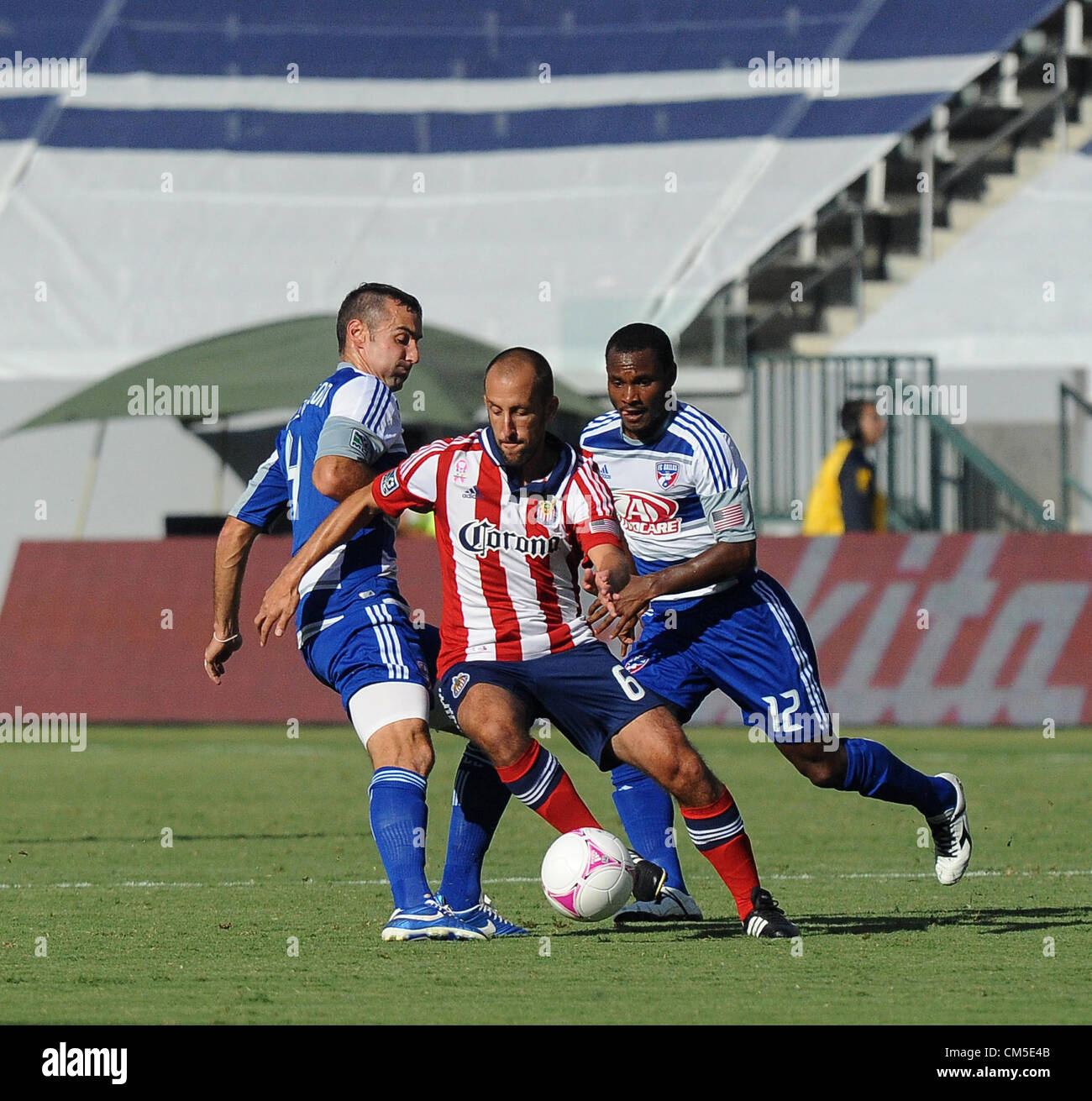 Chivas player hi-res stock photography and images - Alamy