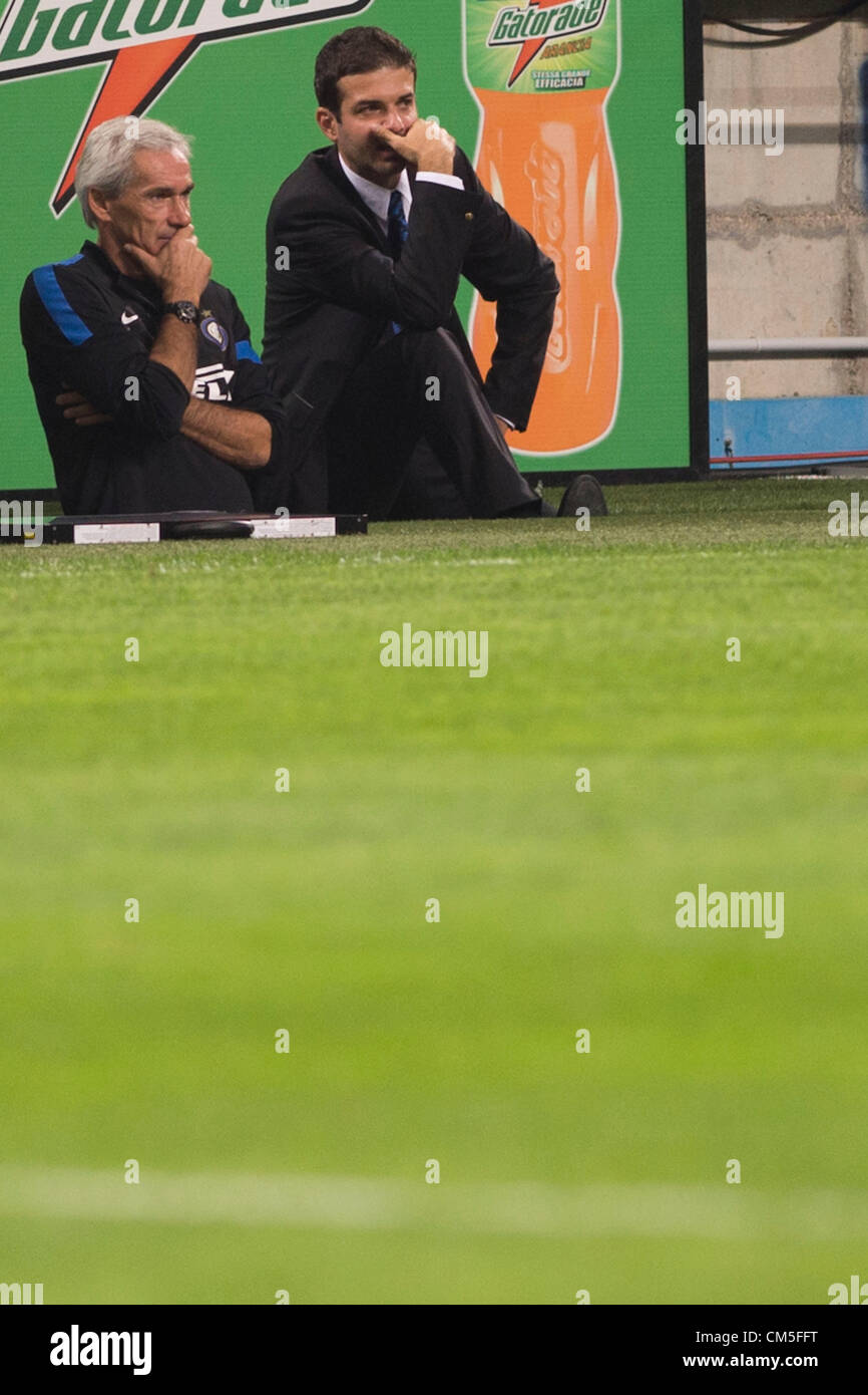 (L-R) Giuseppe Baresi, Andrea Stramaccioni (Inter), OCTOBER 7, 2012 ...