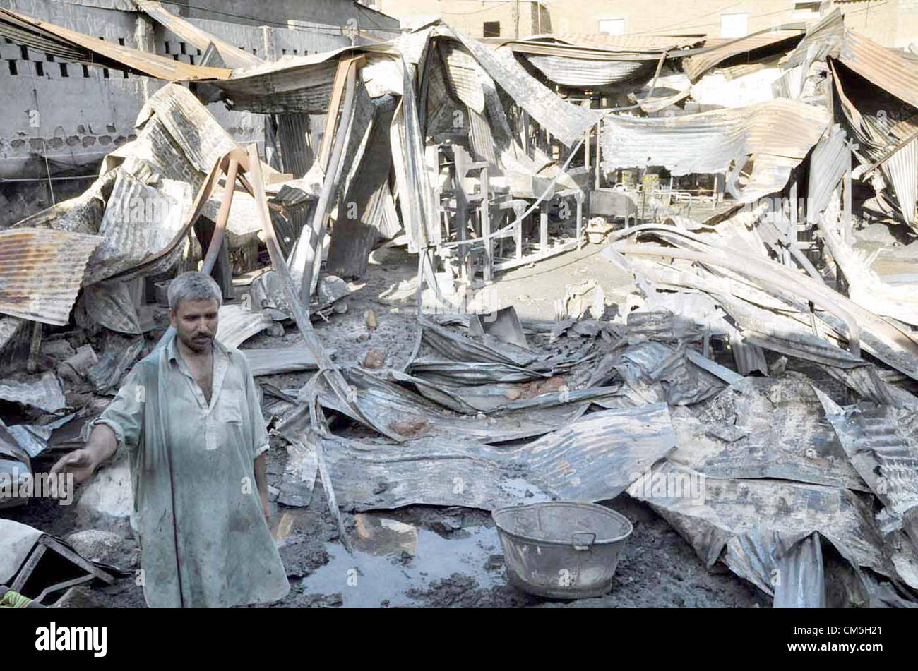 Plastic after fire hi-res stock photography and images - Alamy