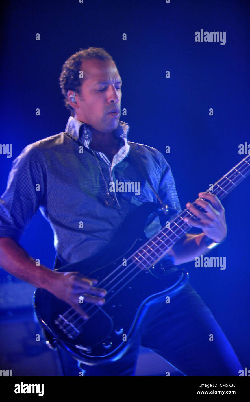 Los Angeles, California, USA. 9th October 2012. Musician-JOSHUA ...