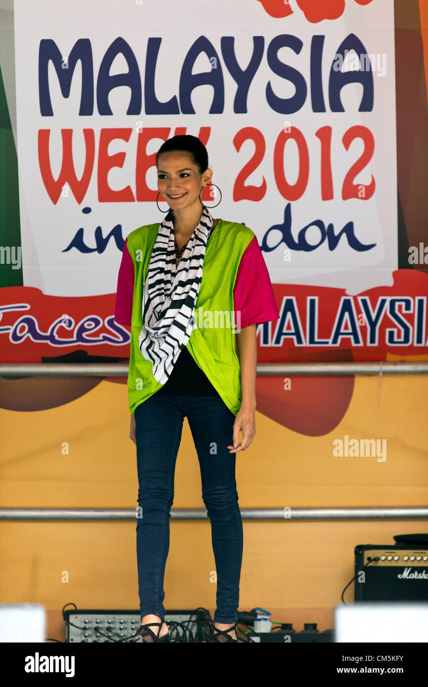 Malaysia Week London 2012, Southbank, London, 9th Oct 2012 Stock Photo ...