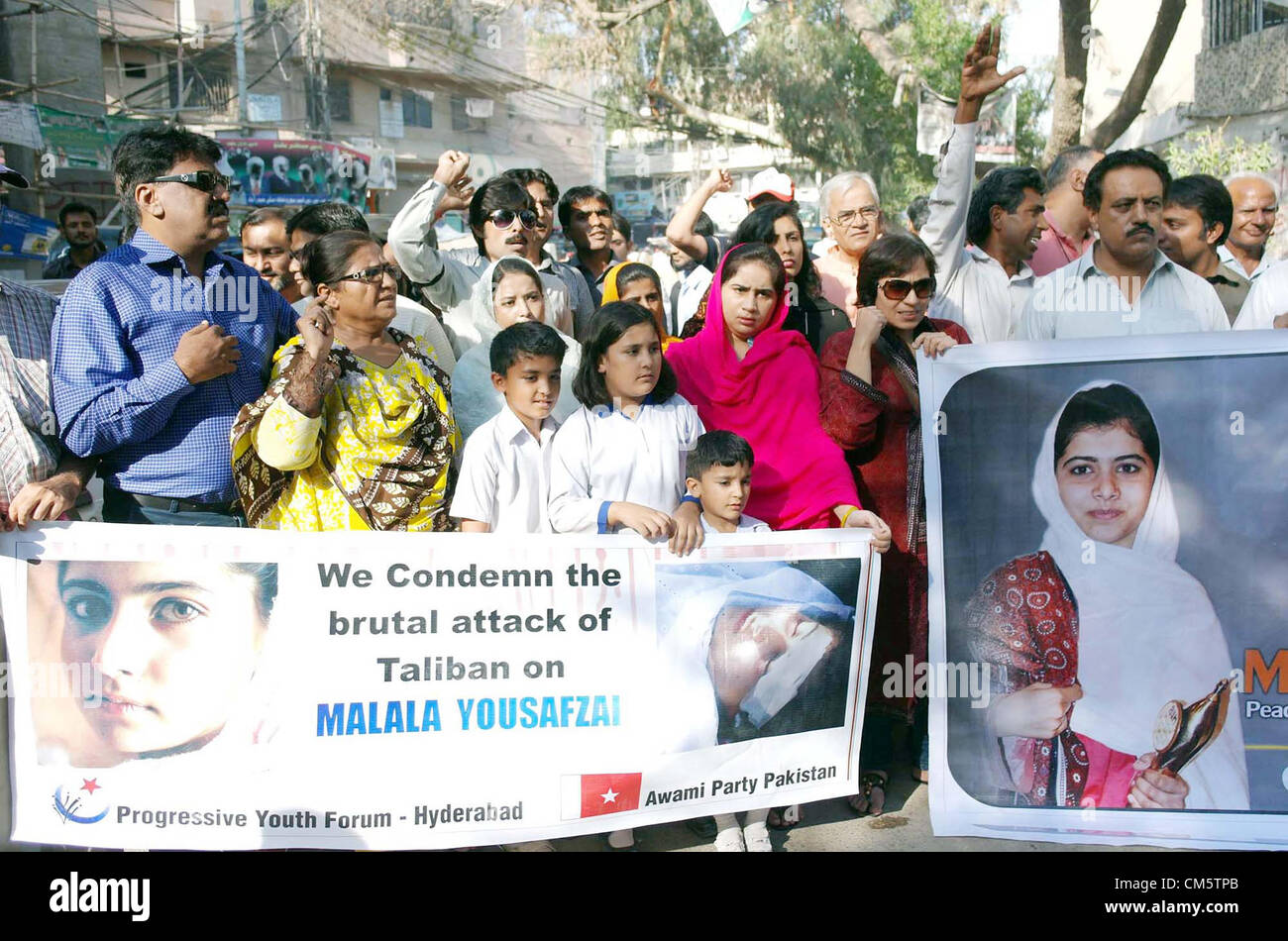 Pakistan protest malala hi-res stock photography and images - Alamy