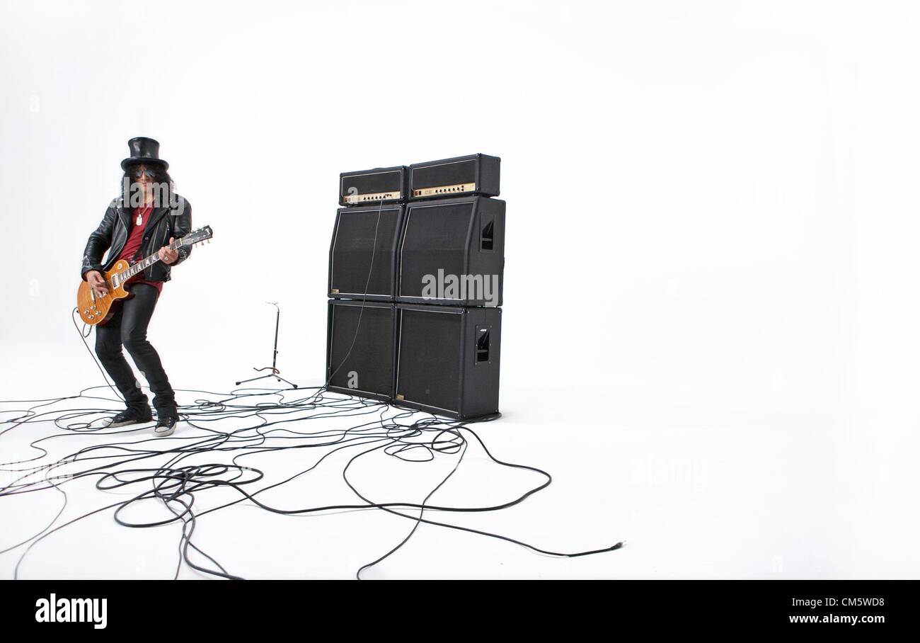 Slash Guns N Roses 1980s High Resolution Stock Photography and Images ...