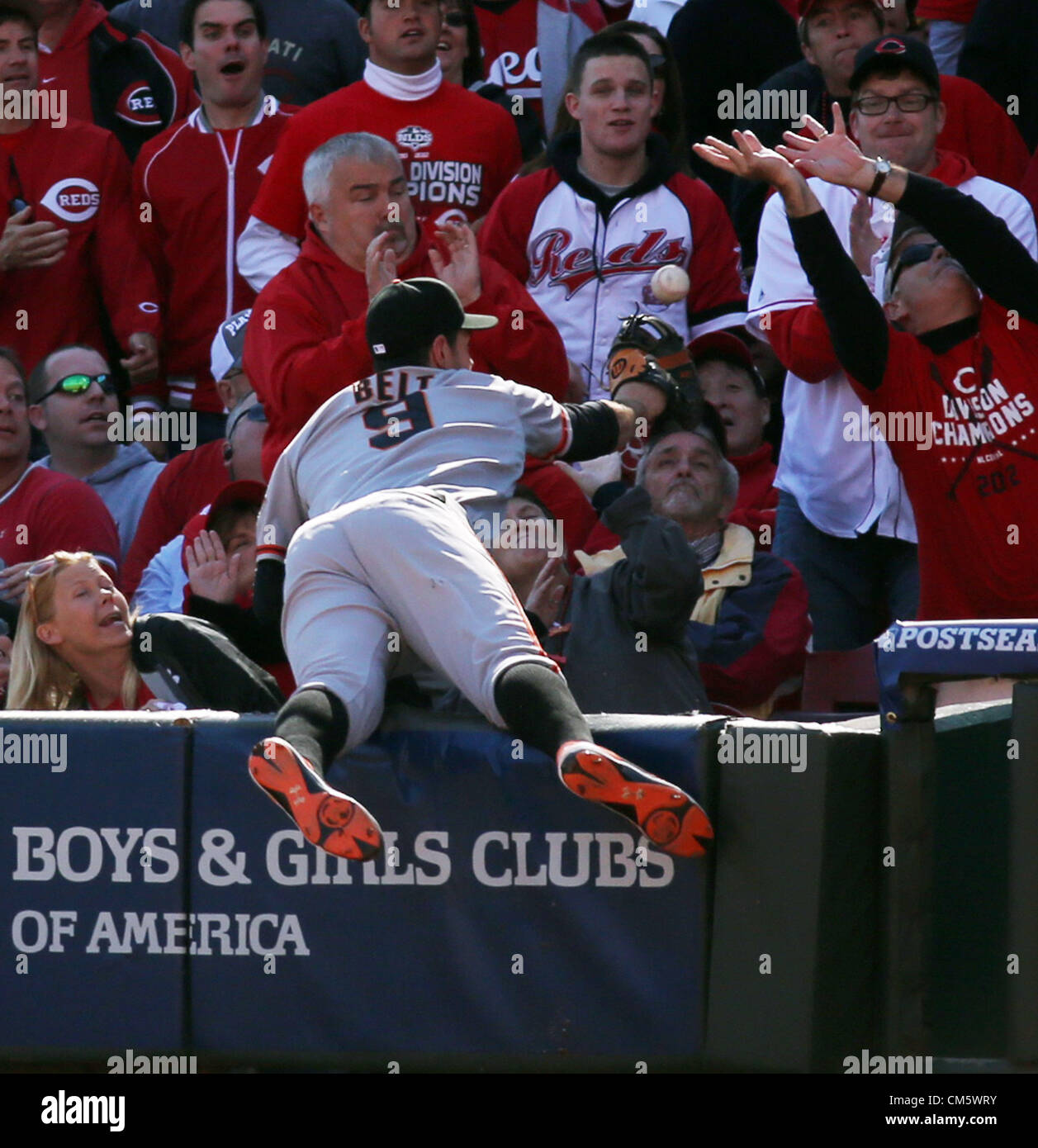 Missed ball catch hi-res stock photography and images - Alamy