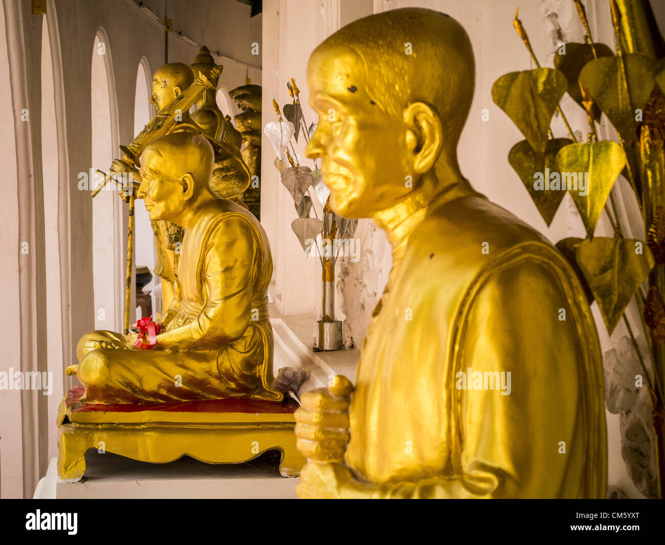 Oct. 12, 2012 - Nakhon Pathom, Nakhon Pathom, Thailand - Buddha statues ...