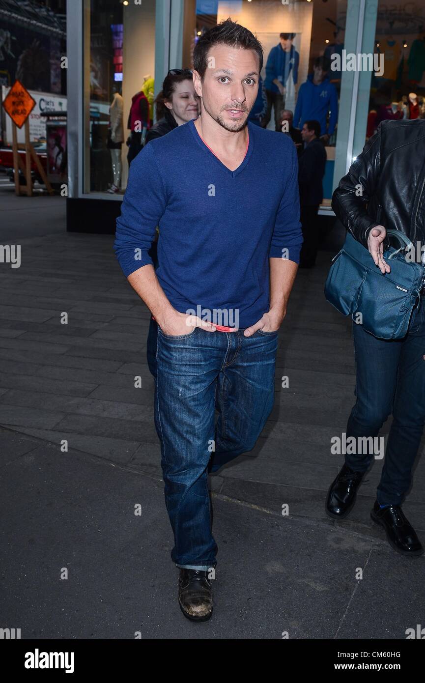 Drew Lachey at talk show appearance for VH1 Morning Buzz Talk Show ...