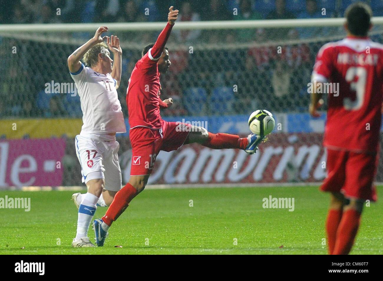 Tomas Hubschman of Czech Republic, left, and Andre Schembri of Malta ...