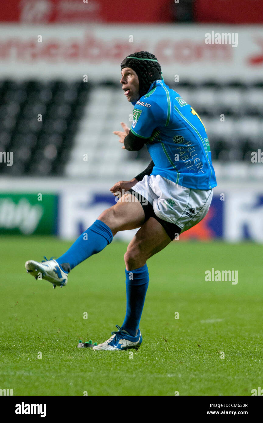 Kristopher burton hi-res stock photography and images - Alamy