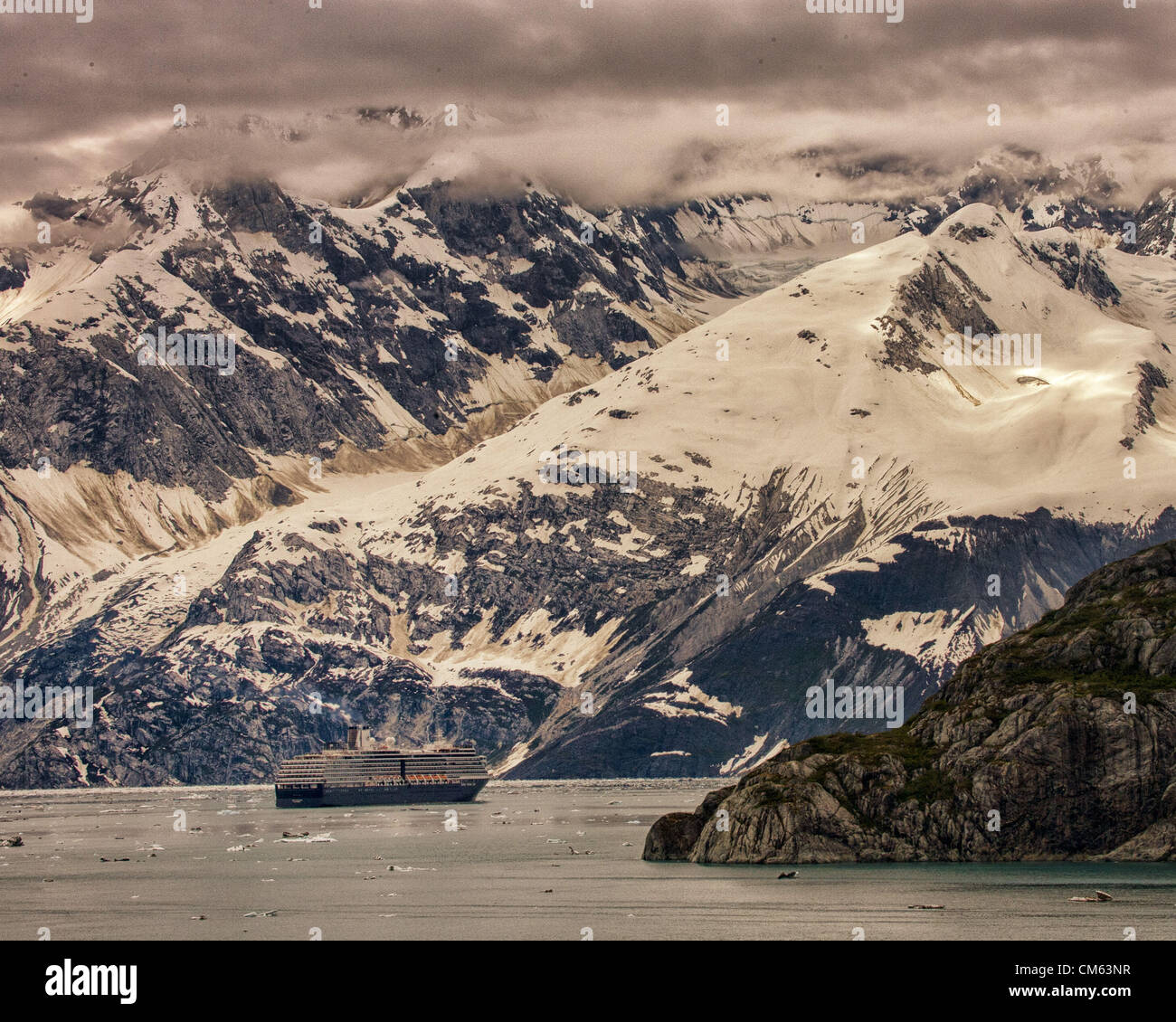 July 3, 2012 - Glacier Bay, Alaska, US - Holland America Lines ms ...