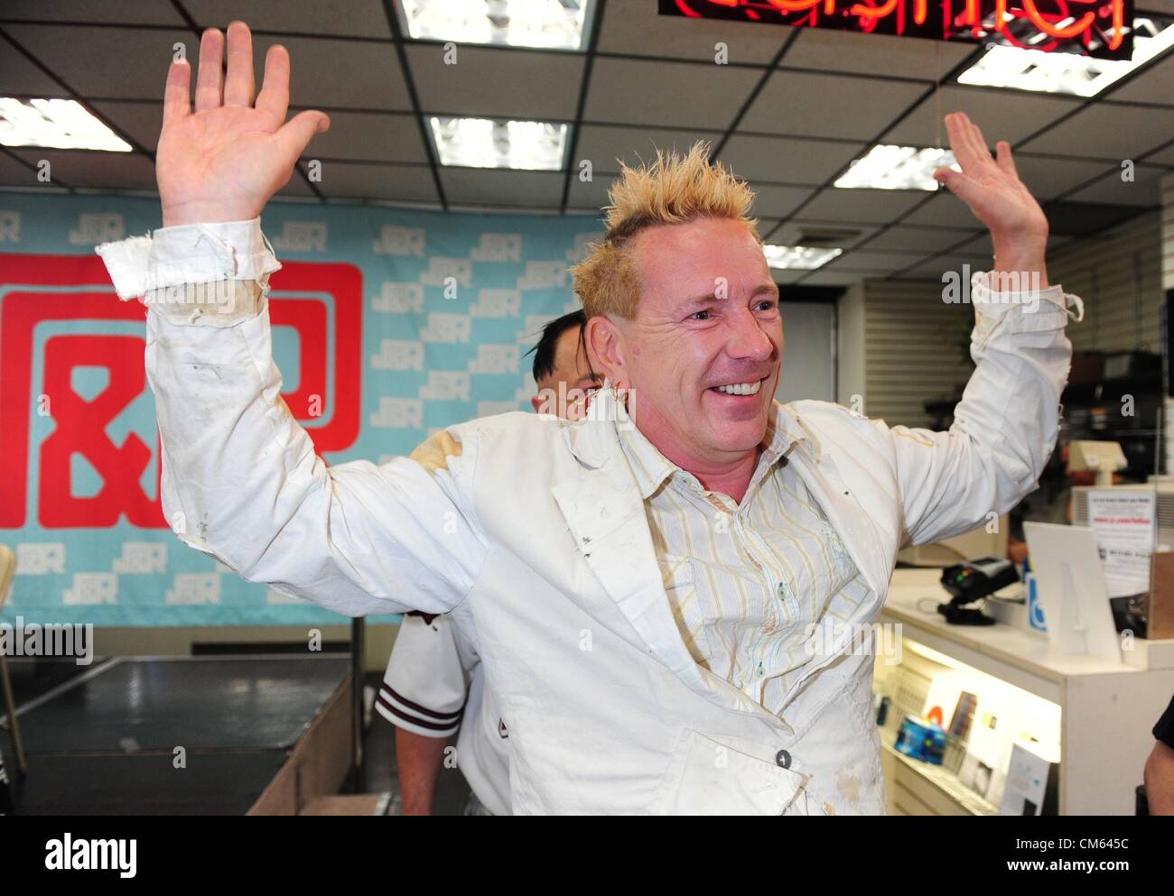 John lydon public image hi-res stock photography and images - Alamy