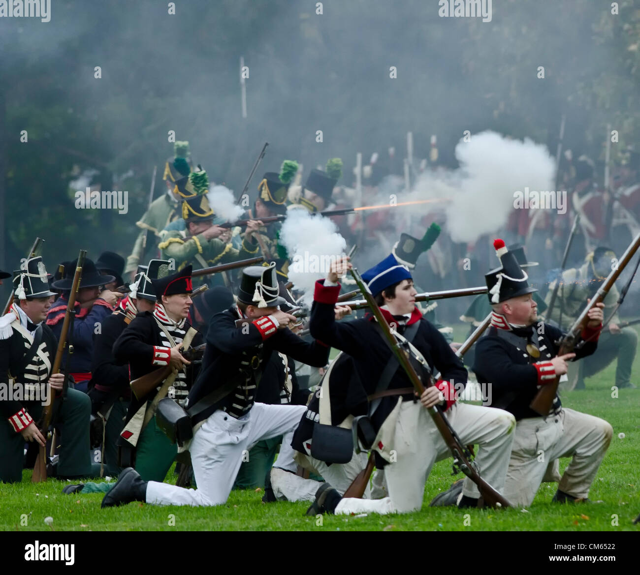 American infantry soldiers fire on the British Saturday October 13th in ...
