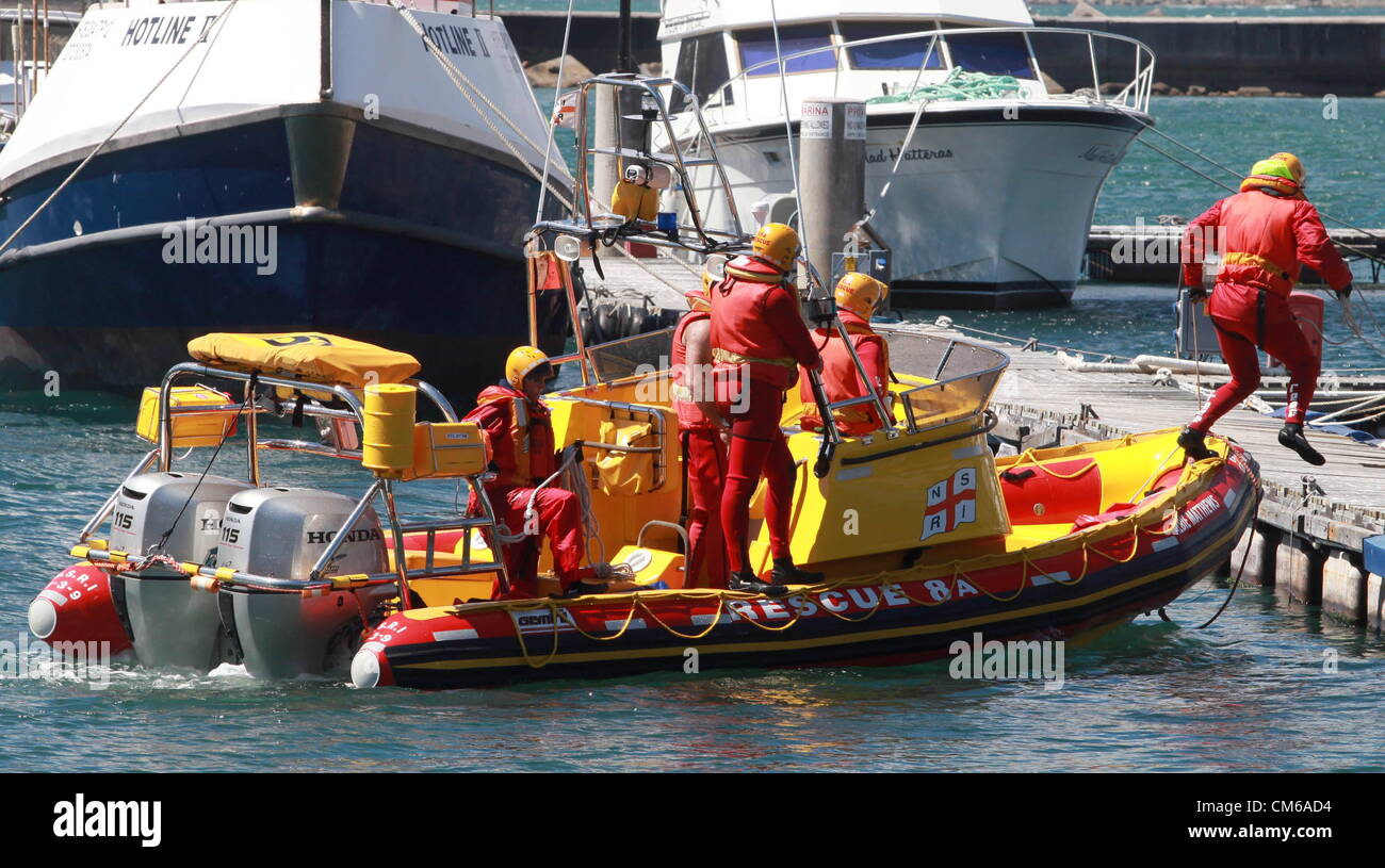 CAPE TOWN, SOUTH AFRICA: National Sea Rescue Institute (NSRI) arrive ...