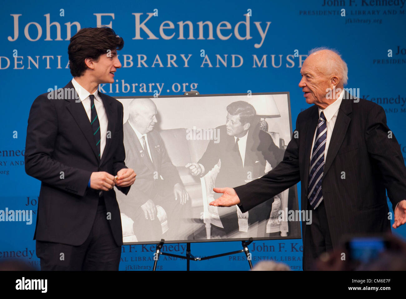 John f kennedy coin hi-res stock photography and images - Alamy