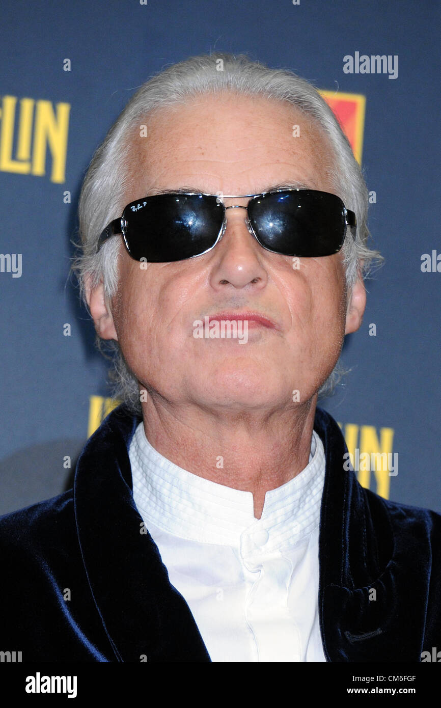 2012 tokyo hi-res stock photography and images - Alamy