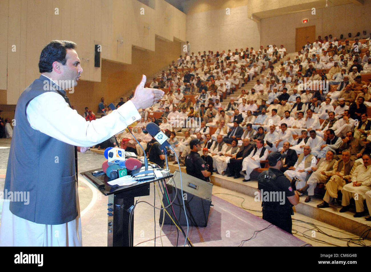 Khyber Pakhtunkhawa Chief Minister Ameer Haider Khan Hoti addresses ...