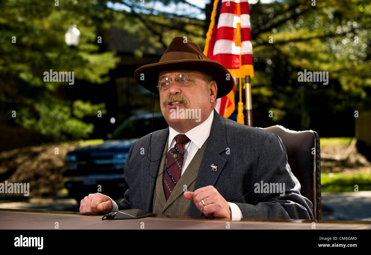 James foote hi-res stock photography and images - Alamy